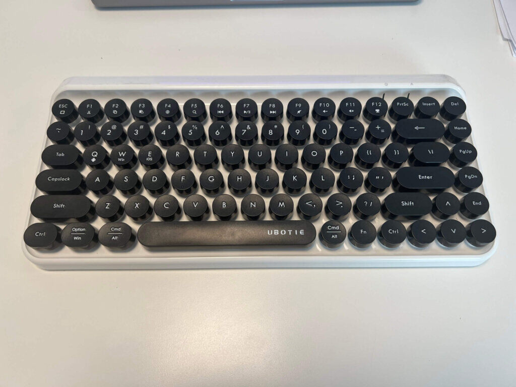 How to Connect a Ubotie Keyboard to a Macbook - Proper Sky